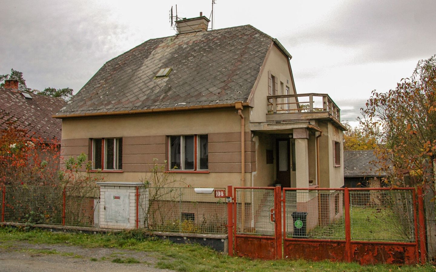 Prodej dům - U Černého mostu, Valcha, Plzeň, 156 m² | Realingo