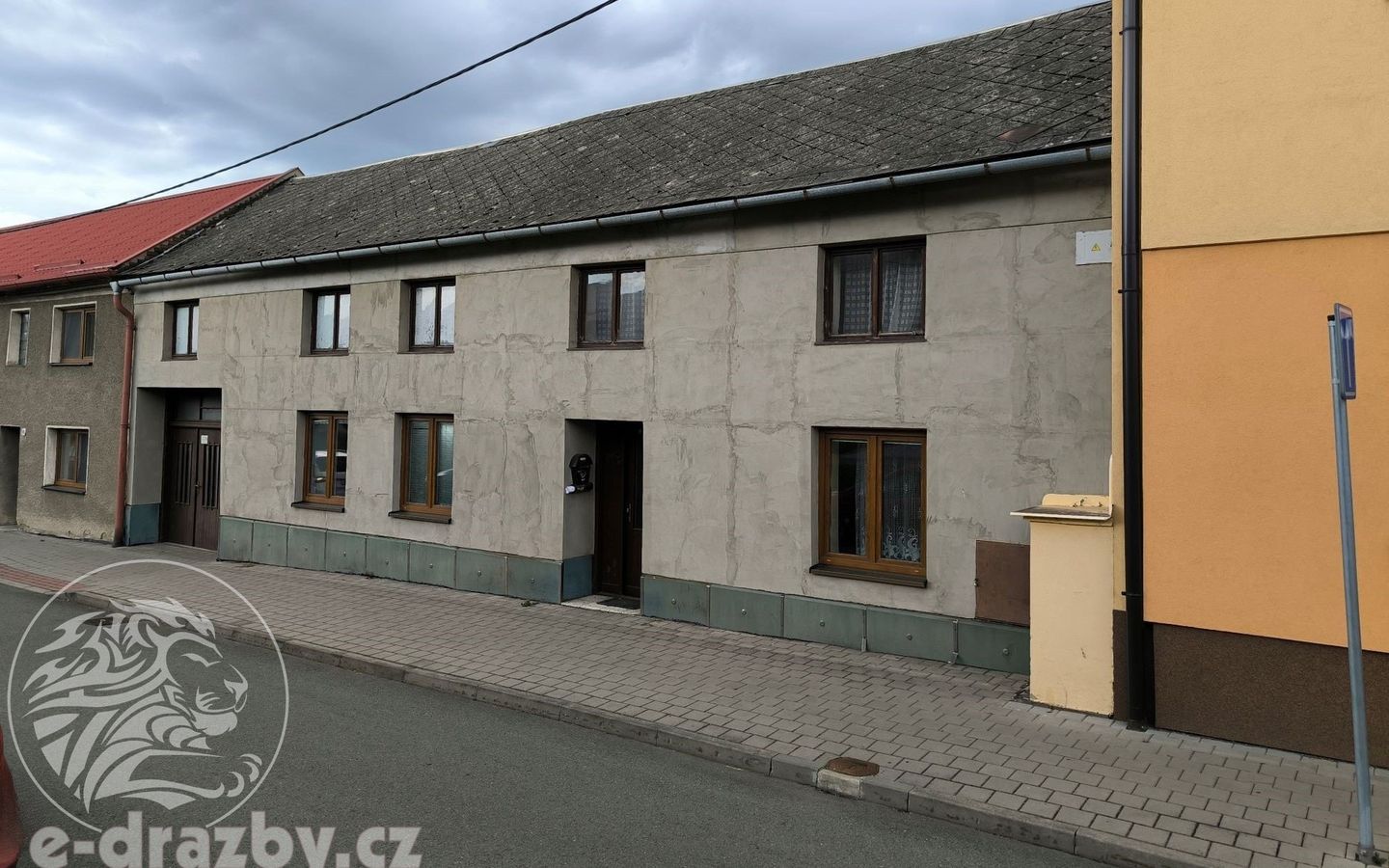 Prodej rodinný dům - Hlavní, Zborovice, 240 m² | Realingo