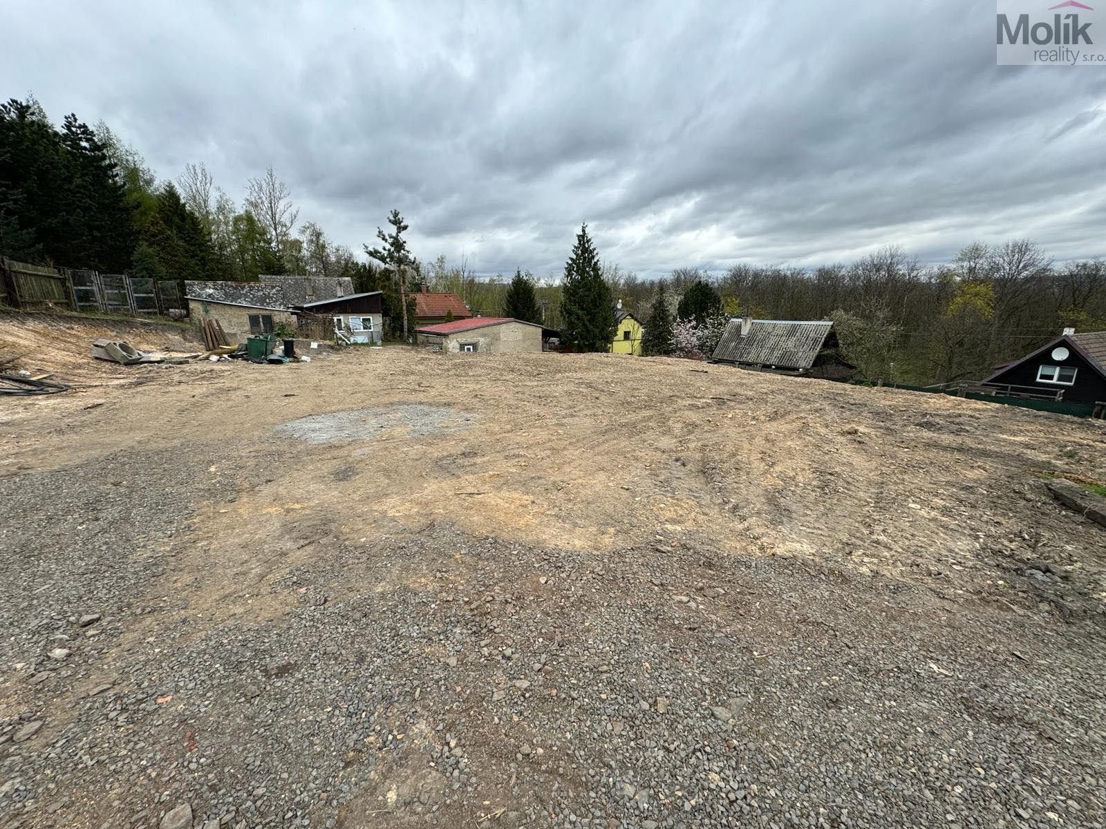 Prodej pozemek pro bydlení - Hořanská cesta, Most, 1 987 m² | Realingo